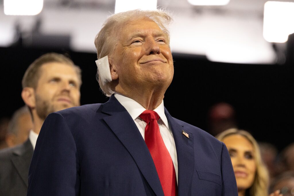 United States Secret Service Director MUST RETIRE Following ...